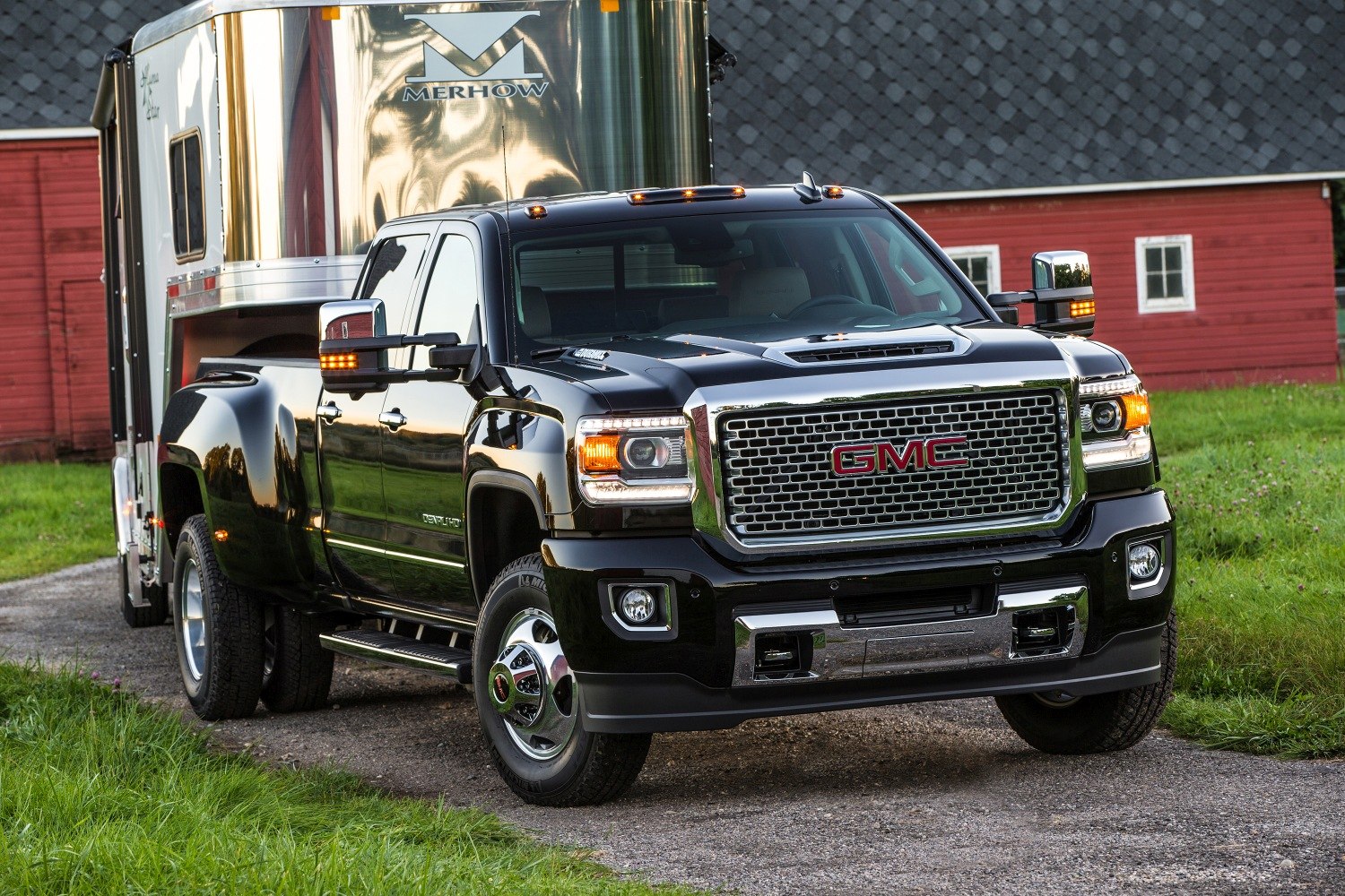 GMC Sierra 3500HD technical specifications and fuel economy